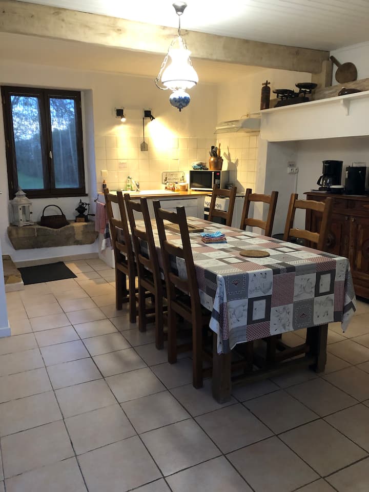 Gîte Dans Le Périgord Noir Pour 3/4 Personnes - Castels