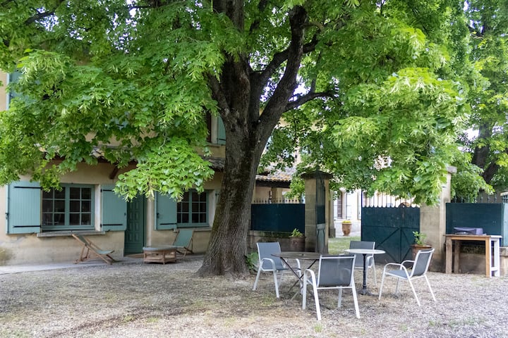 Charmante Maison Provençale Au Cœur D'un Golf - Uzès