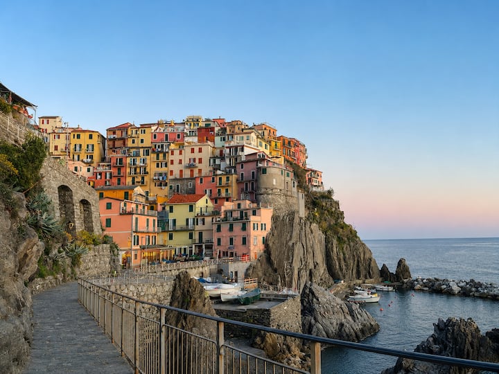 Guesthost - Manarola Sunset View - Cozy Studio-apt - Riomaggiore