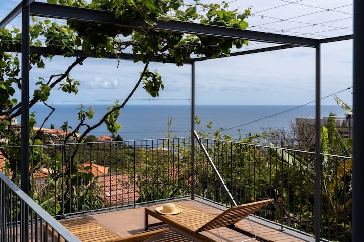 Sun Hill By An Island Apart - Ribeira Brava