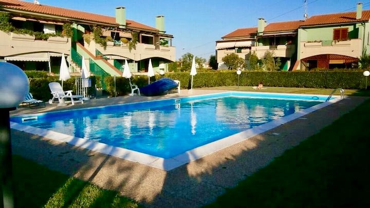 Luminoso Appartamento Con Piscina, Posto Auto, Wfi - Follonica