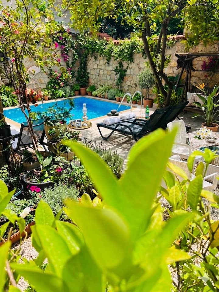 Süperior Double Room For 2 Adult/heart Of Old Town - Antalya