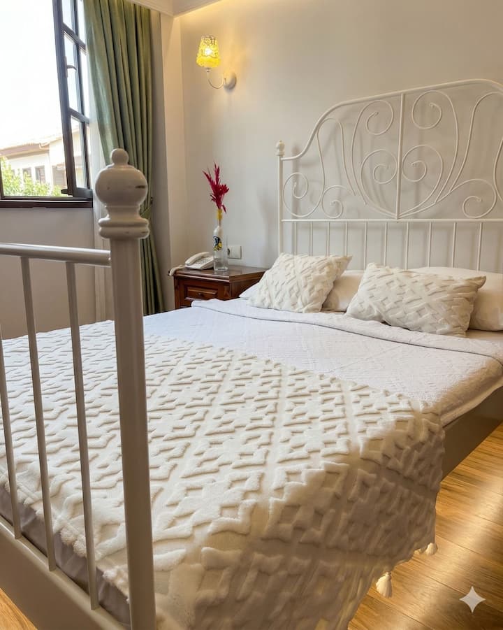 Süperior Double Room For 2 Adult/heart Of Old Town - Antalya
