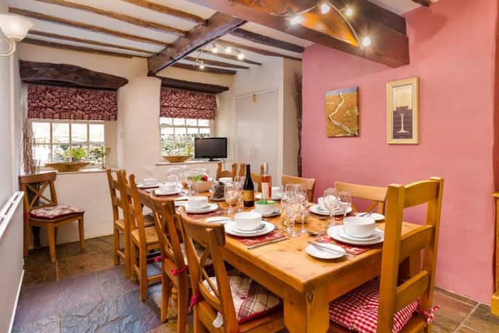 Central Cottage With Parking For 4 (1 Night Stays) - Ambleside