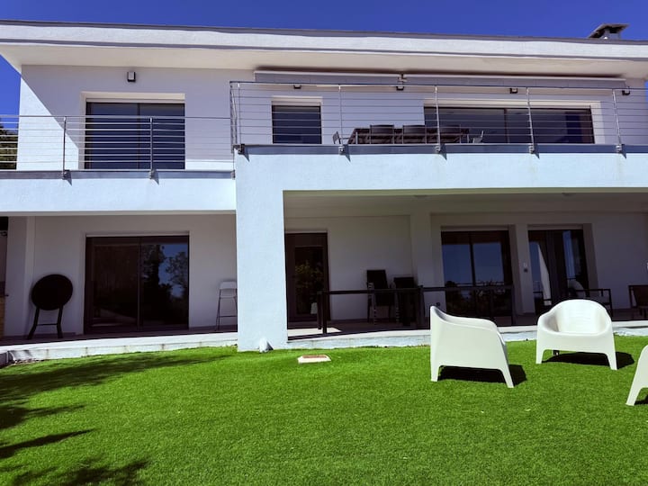 Villa Vue Mer Avec Piscine 10 Personnes - Cavalaire-sur-Mer