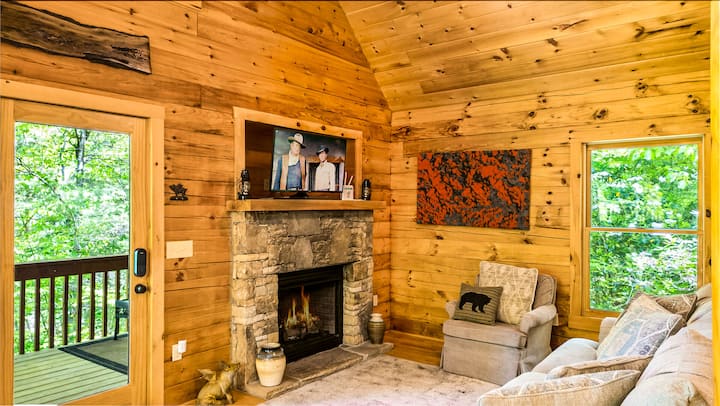Sylva Serenity - Smoky Mountain Cabin - シルバ, NC