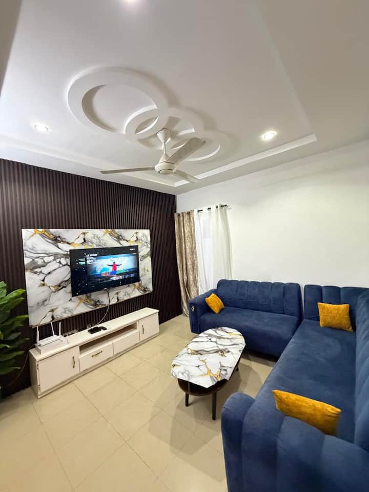 Chambre Salon Meublée Disponible à La Patte D'oie - Ouagadougou