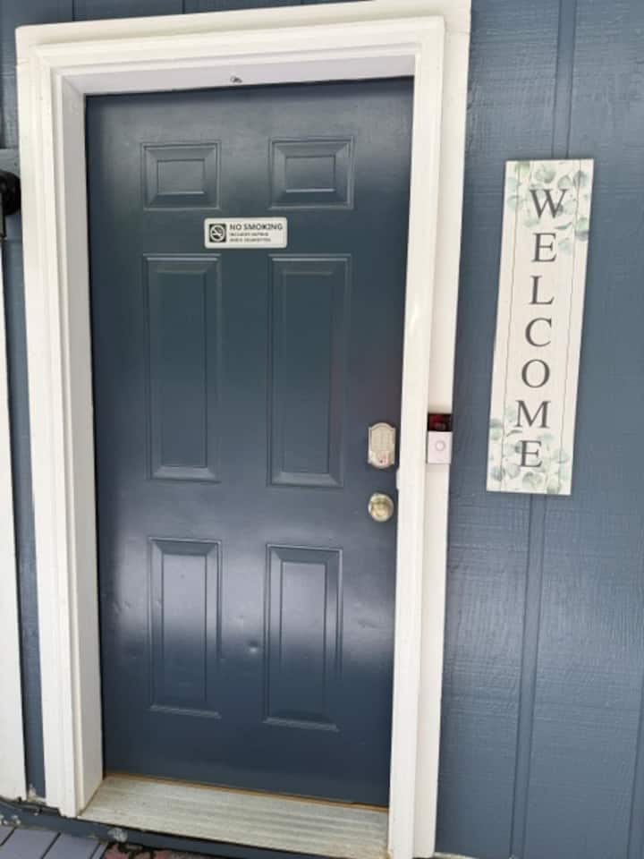 The Round House 2 Bedroom - Flowery Branch, GA