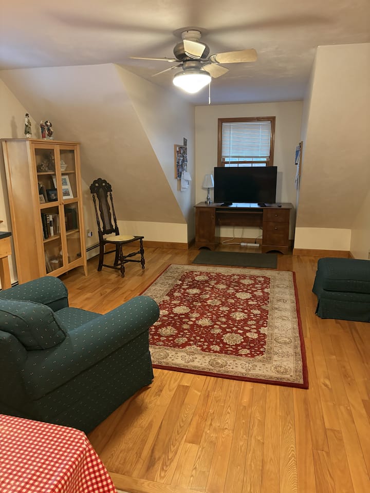 Cute Stay - Mile Away! - Norwood, MA