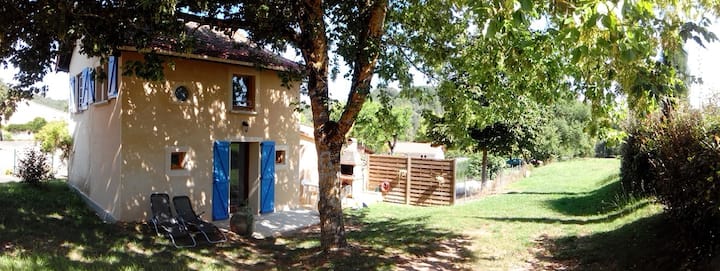 Idéal Pour Visiter Les Sites Classés De Dordogne - Domme