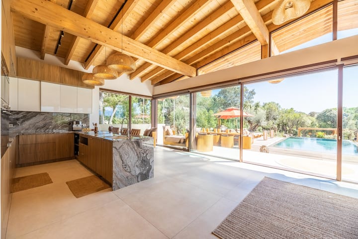 Casa Di Lolivu / Luxe Confidentiel à Cala Rossa. - Porto-Vecchio