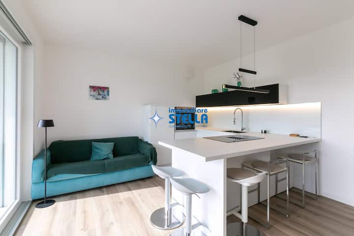 *Adele* New Residence W/pool + Parking Included - Jesolo