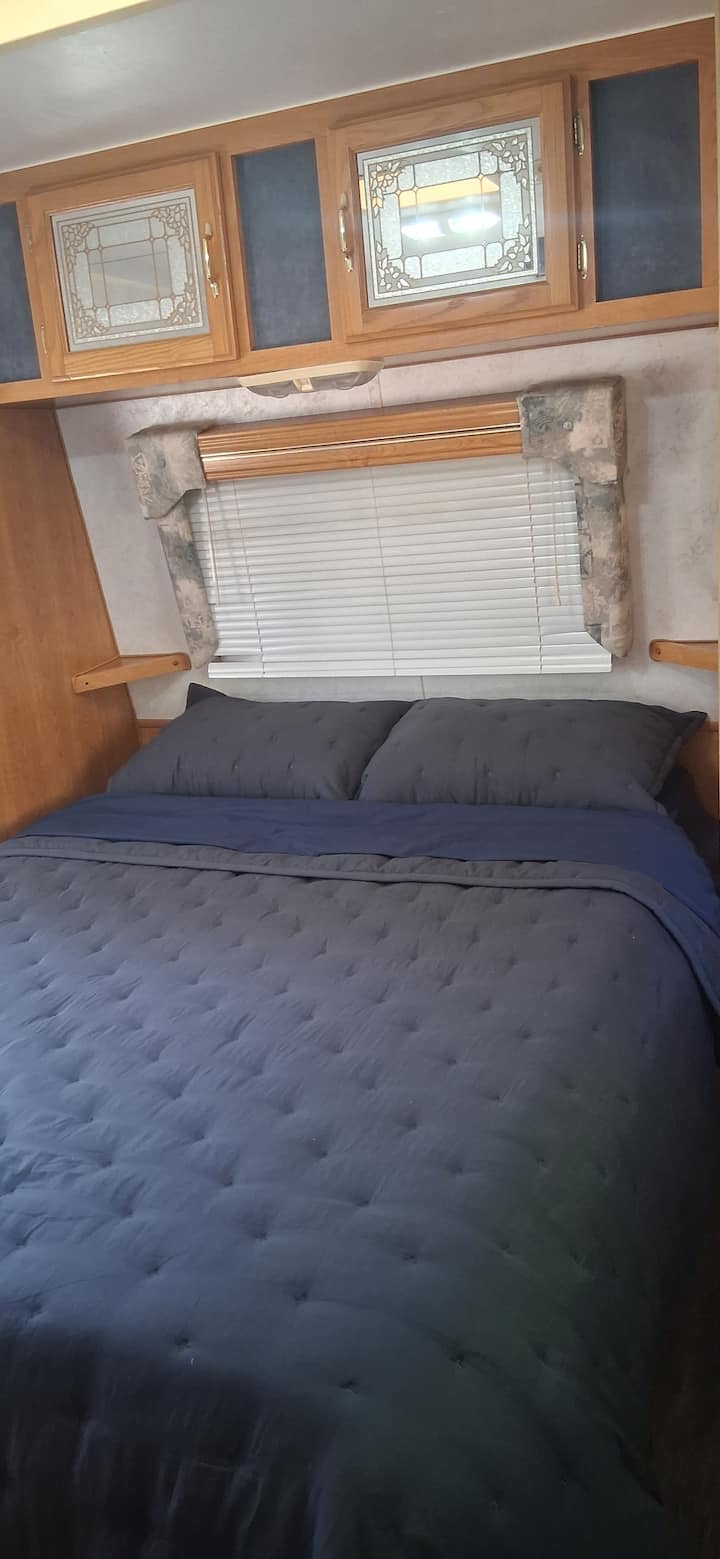 Cozy Camp Resort - Burlington, VT