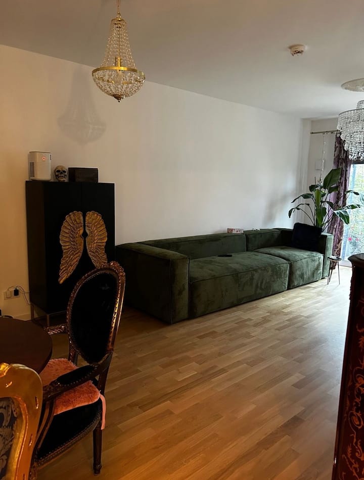 Stay In Heart Of Prenz. Berg In Kollwitzkiez/winns - Kreuzberg