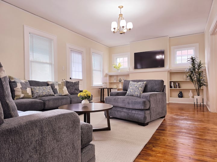 Gorgeous Home Near Su, Lemoy, Downtown. - Syracuse, NY
