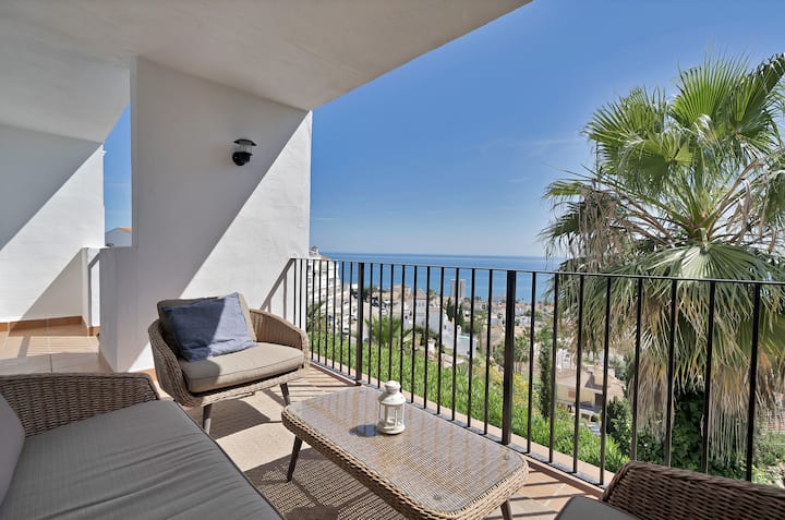 Duplex Contemporain Avec Une Vue Incroyable Sur La - Calahonda