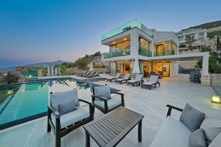 Kalkan Merkezde Premium Tatil Villası - Калкан