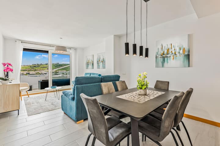 Casa Feliz - 3 Bed Apartment Nr Estepona Town - Estepona