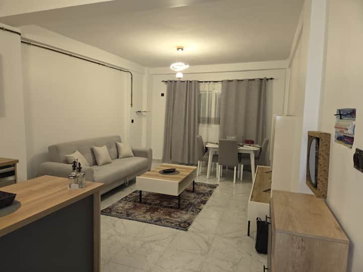 éLégant Appartement Avec Parking Sur Place - Tizi Ouzou
