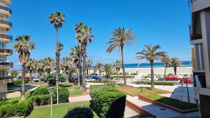 Studio Cosy Avec Vue Mer à Deux Pas De La Plage - Canet-en-Roussillon