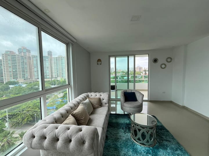Comfort & Great Location For 6 | Parque 85 - Barranquilla