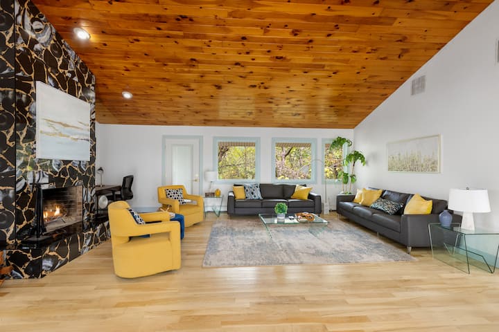 Serene Retreat In Monroe - Woodbury, NY