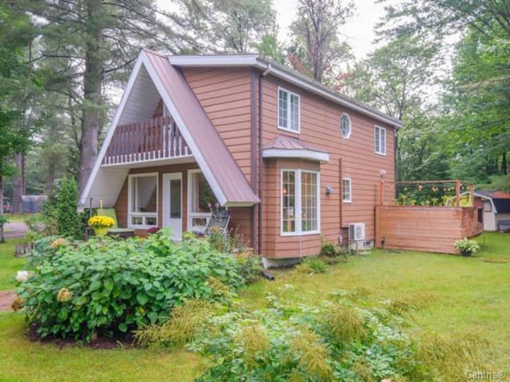 A-frame By The River - Magog