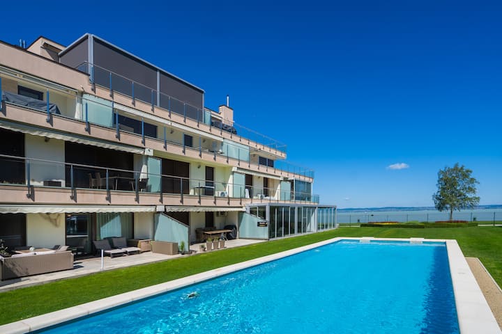 4 Fős, Balatonparti, Medencés Apartman - Siófok