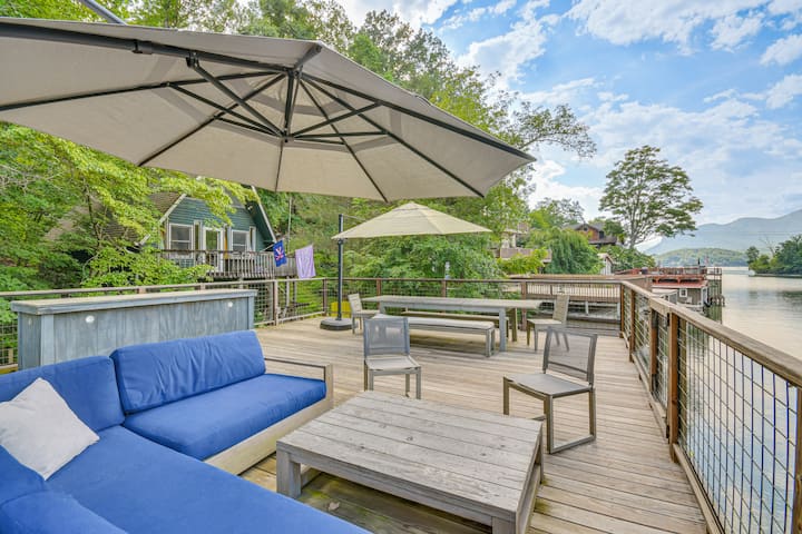Waterfront Lake Lure A-frame W/ Dock & Scenic Deck - Lake Lure, NC