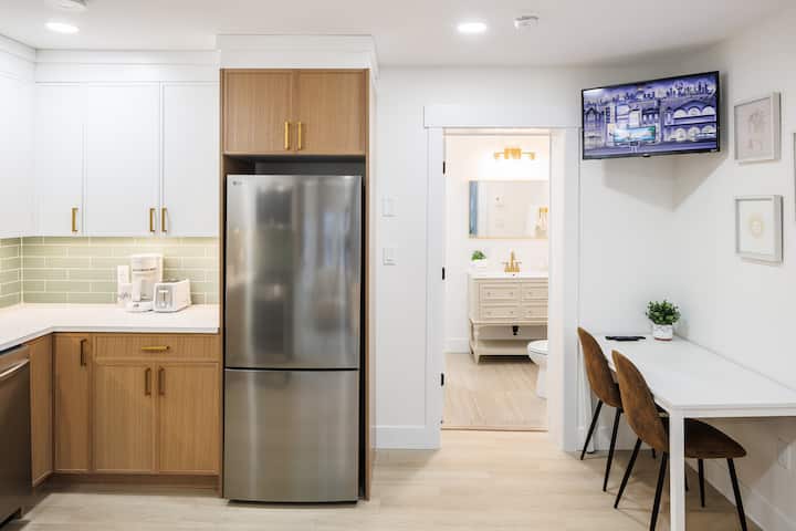 U01 Charlottetown Apartment - Downtown Location - Charlottetown