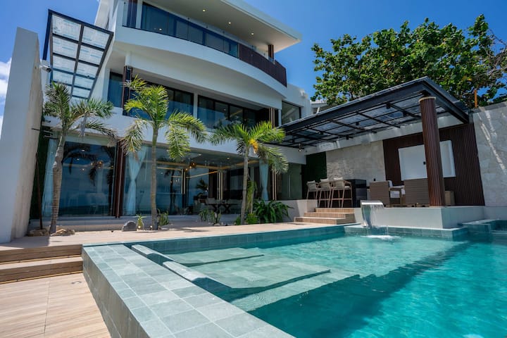 Villa Magdalena - 7br - Oceanfront W/ Heated Pool - Cancún