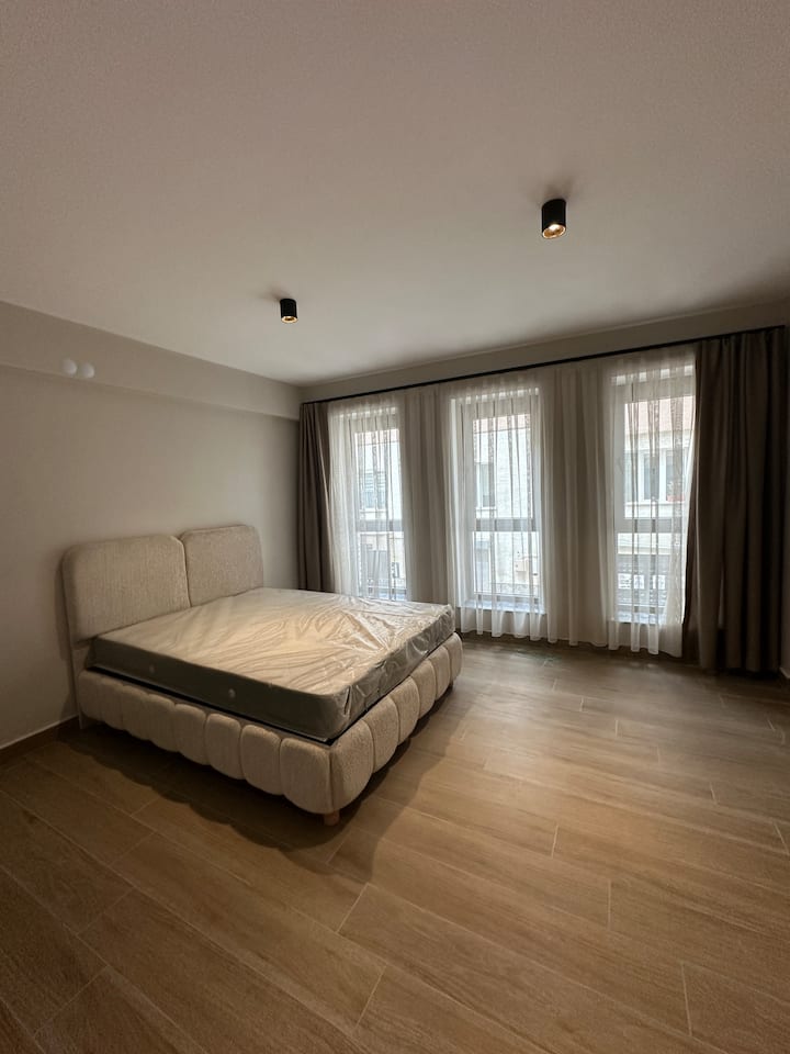 Prime 4        1+0  Haller, Espark - Eskişehir