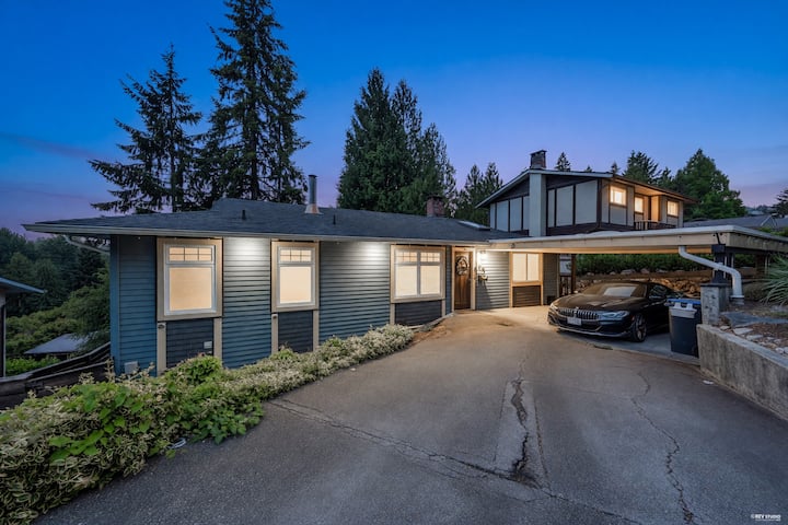 Cozy 2br Garden Suite Mountain View Near Skytrain - 高貴林