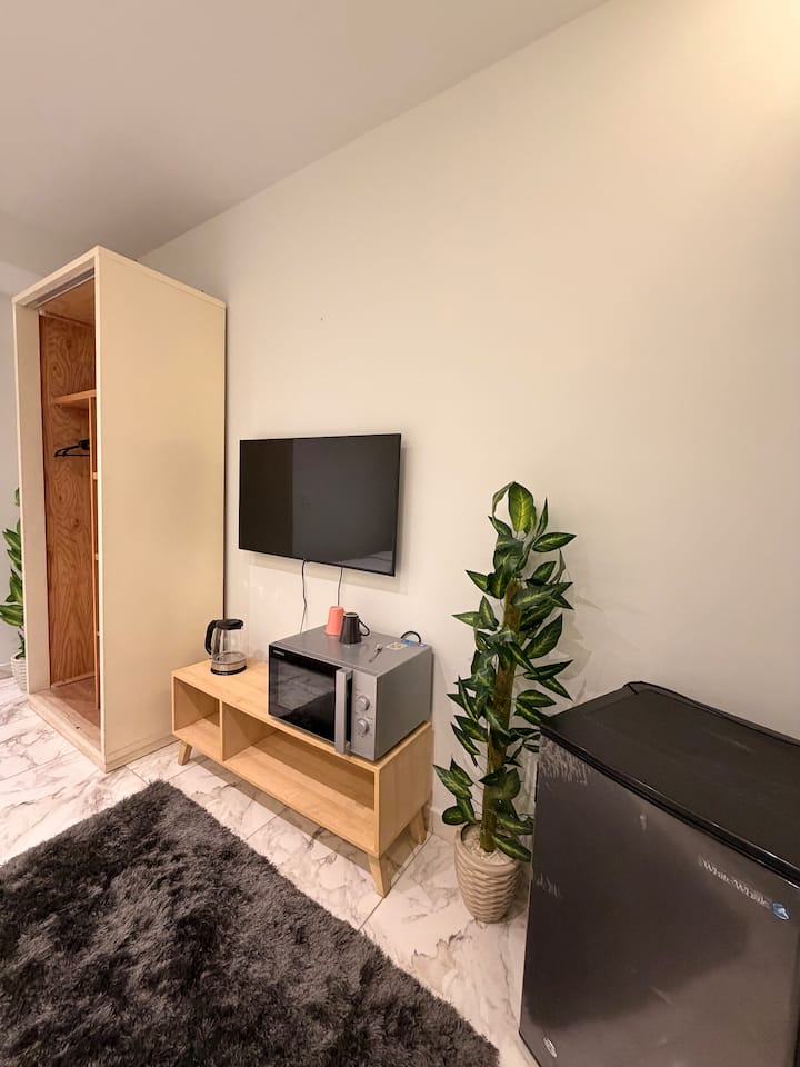 Dhb Stays | Serviced Studio Near Museum | G-102 - Cairo