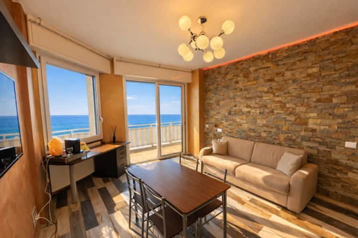 Alba Casamelia - Vista Mare & Spiaggia - Ventimiglia