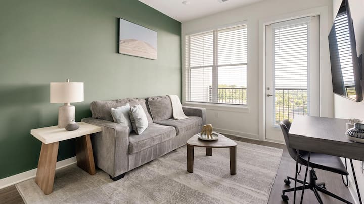 Landing | Modern 1bd, Gym, Clubhouse - Brentwood, TN