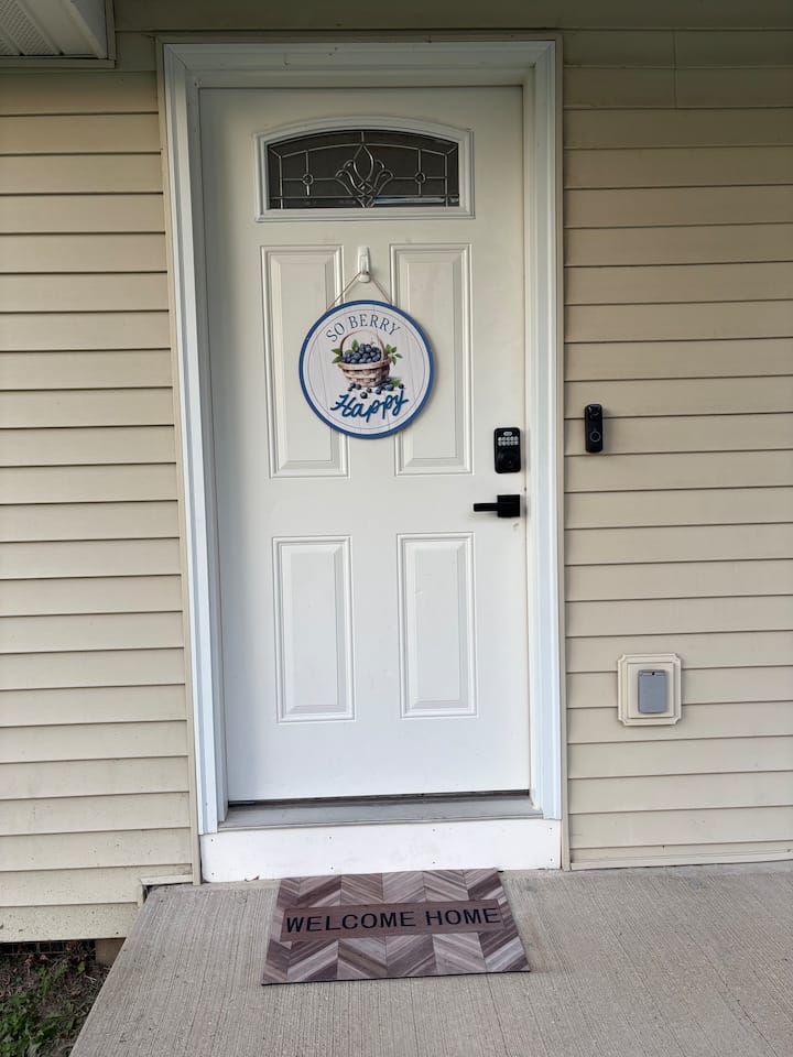 Cozy Triplex With A Carport - Sangchris Lake State Park, Rochester