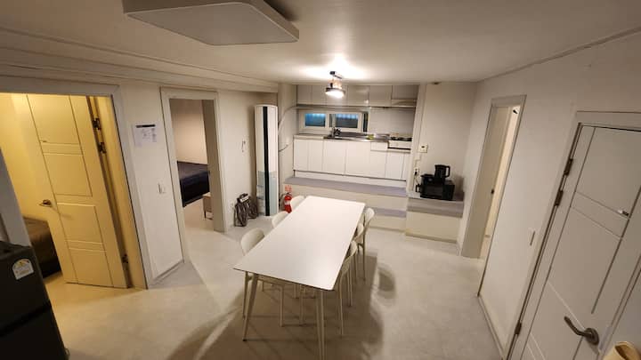 양재 Three Room 23평 단독사용 - Seongnam-si
