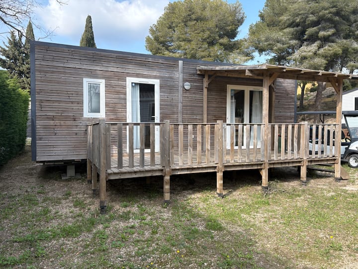 Mobil-home  Dans Camping Piscine Bord De Mer - Carro
