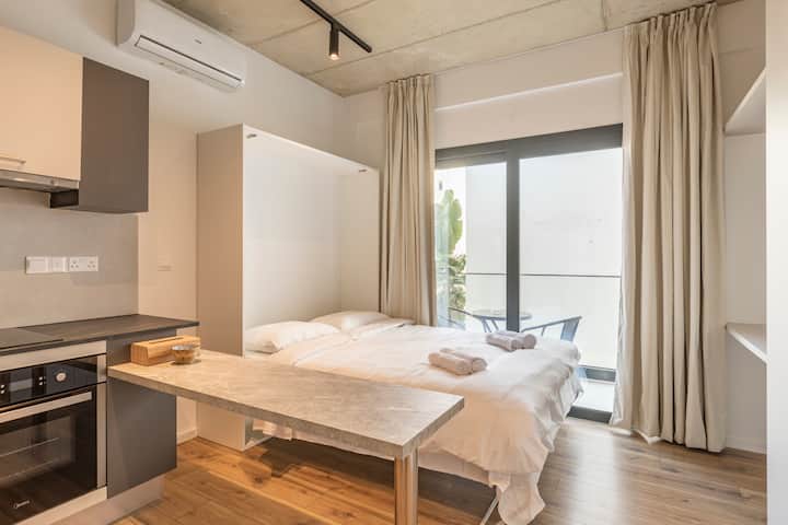 Yamas Urban Living Platinum Key Parking Studio Sun - Limassol