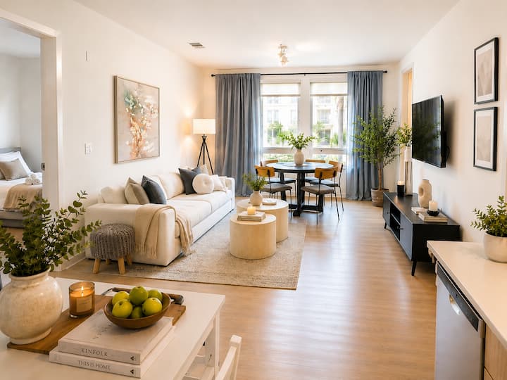Elegant Cozy Apartment In Prime Location - Laguna Woods, CA