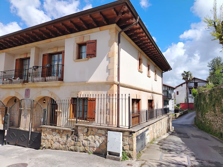 Casa Rural Balentzenea - Sare