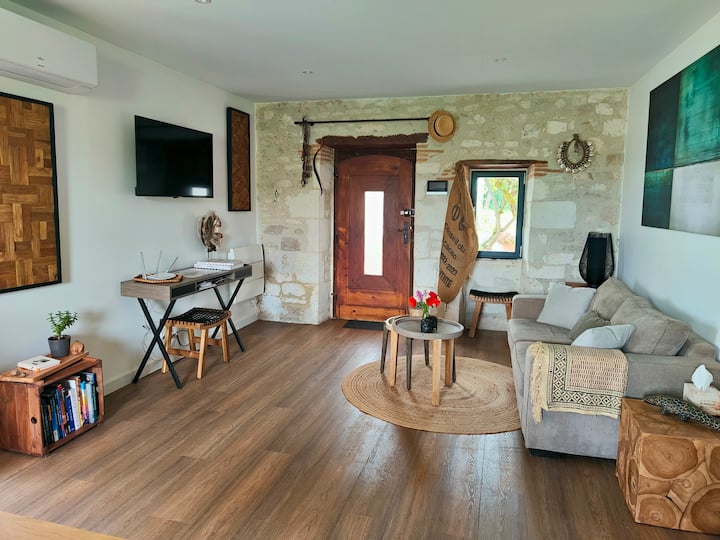 Les Murmures D'ailleurs
Gîte Vue Panoramique - Lauzerte