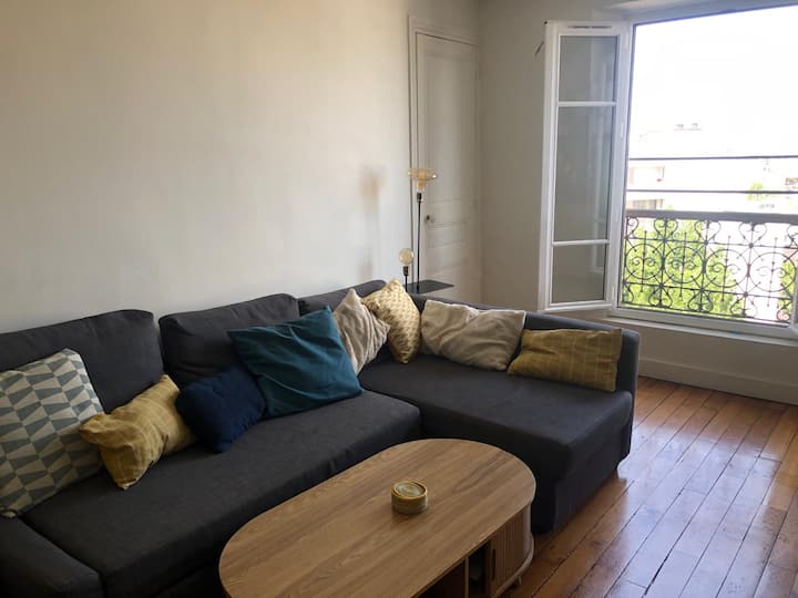 Charmant Appartement (2pièces) - Issy-les-Moulineaux