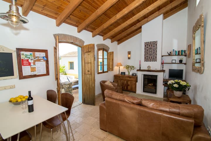 A Ruina Velha - 1 Bedroom House In Vilarina - Vila do Bispo