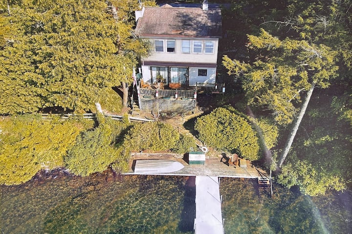 Charming Lakefront Home On Lake George, Ny - Hague, NY