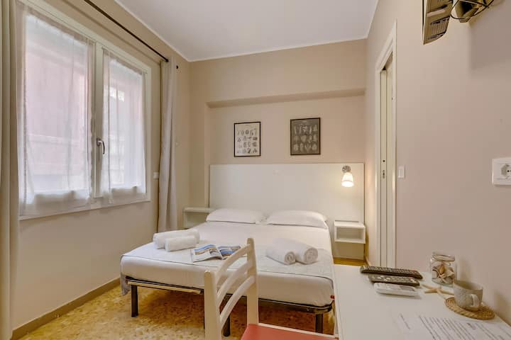 Hotel Del Golfo 66 - By Happy Rentals - San Bartolomeo al Mare