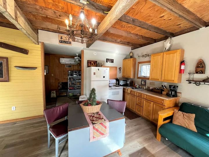 Two-story Cabin On Hamilton Creek, Tx - Marble Falls, TX