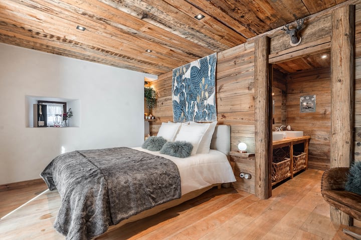 La Ferme 1828, Maison D'hôtes - La Chambre ÉLise - Megève