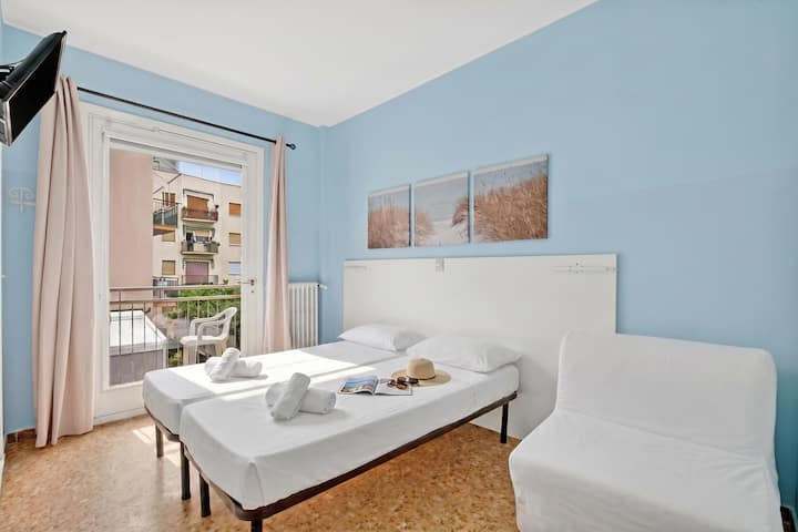 Hotel Del Golfo 60 - By Happy Rentals - Alassio
